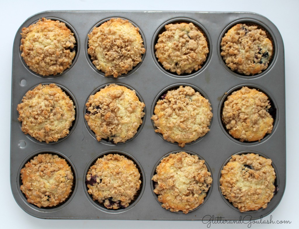 Streusel Topped Blueberry Muffin Recipe - Glitter and Goulash